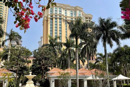 The Venetian Macao Resort Hotel | Enjoy a private outdoor heated ...