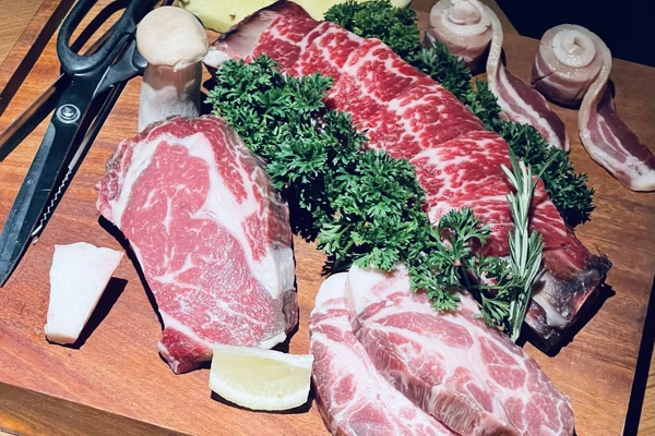 召集牛魔王🥩～貊炙MAEK JEOK｜Trip.com 香港