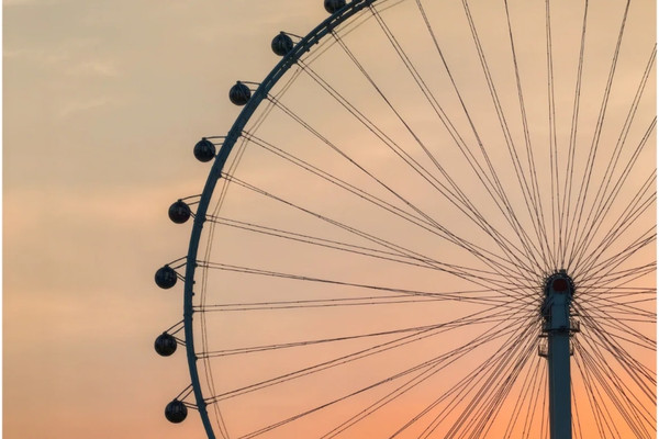 A stunning cultural atmosphere check-in point, come and visit during ...