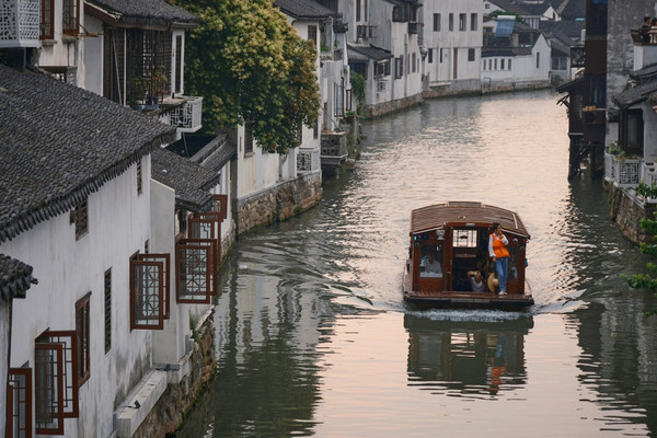 Suzhou: The Venice of the East and a Tapestry of Classical Gardens ...