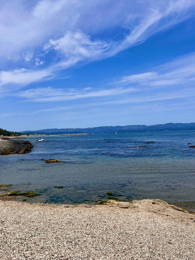 [Toyama] Amaharashi Coast offers stunning views of the Tateyama ...