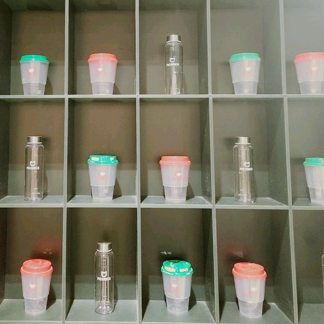 金浦空港★ロッテモール内にできたスタイリッシュなカフェ【PICORICO】 | Trip.com ソウル