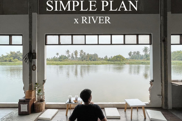 Simple Plan x River คาเฟ่โกดังเก่าสุดชิล💦☘️🏚 | Trip.com อำเภอ นครชัยศรี