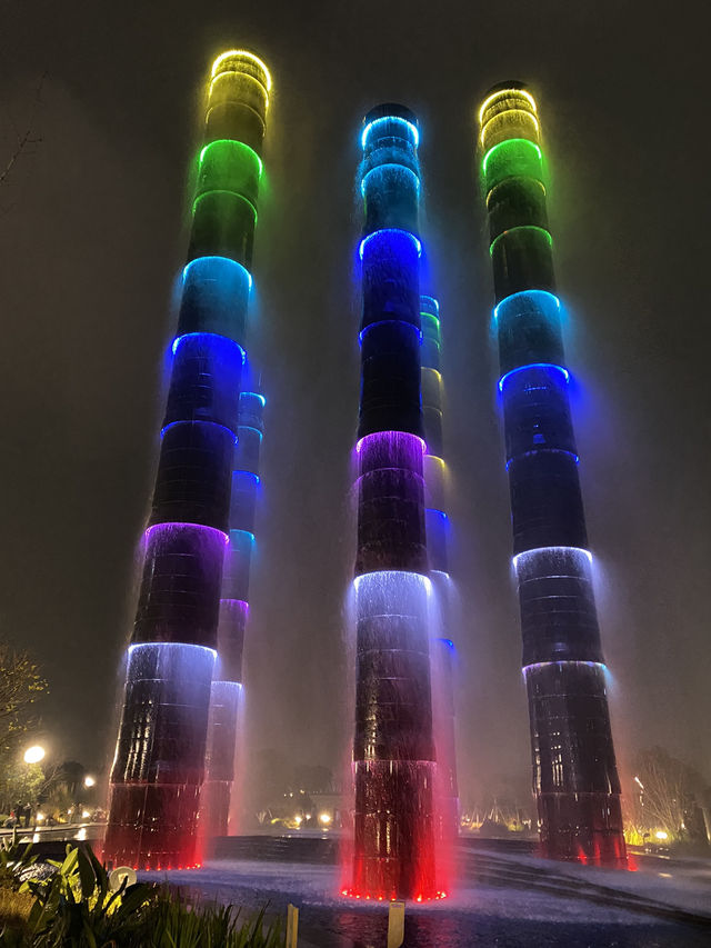 The famous bamboo fountain in panda city! | Trip.com Chengdu