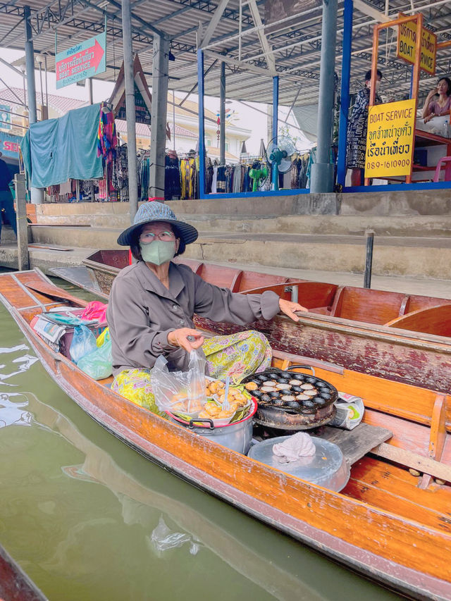 Floating Markets: A Must-Visit Experience | Trip.com Bangkok
