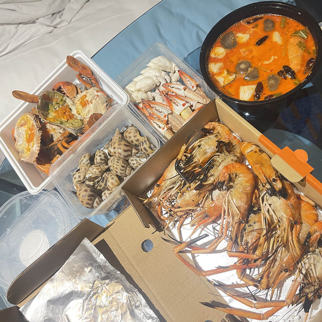 【曼谷必吃】@puponfai 曼谷神仙海鮮外賣，CP值極高！｜Trip.com 曼谷