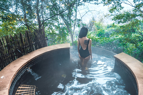 The first hot spring in winter|Qingcheng Mountain Scenic Cliff Hot Spring | Trip.com Dujiangyan