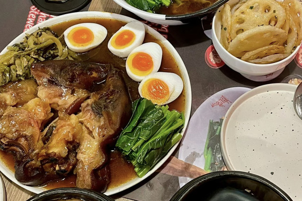 Bangkok | Chor-Ma-Lee Bistro | Trip.com Bangkok