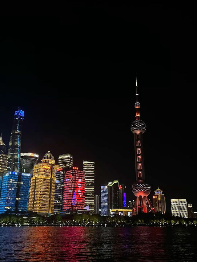 Architecture Glow🌃 | Trip.com Shanghai