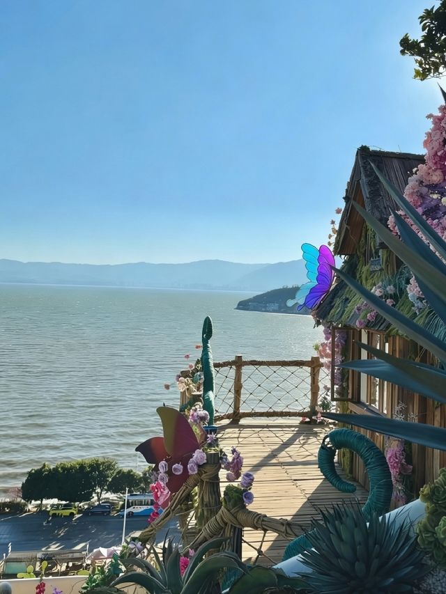 A must-visit natural lakeside spot on holidays | Trip.com Dali City