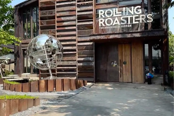 🇹🇭 Roling Roasters | Trip.com กรุงเทพฯ