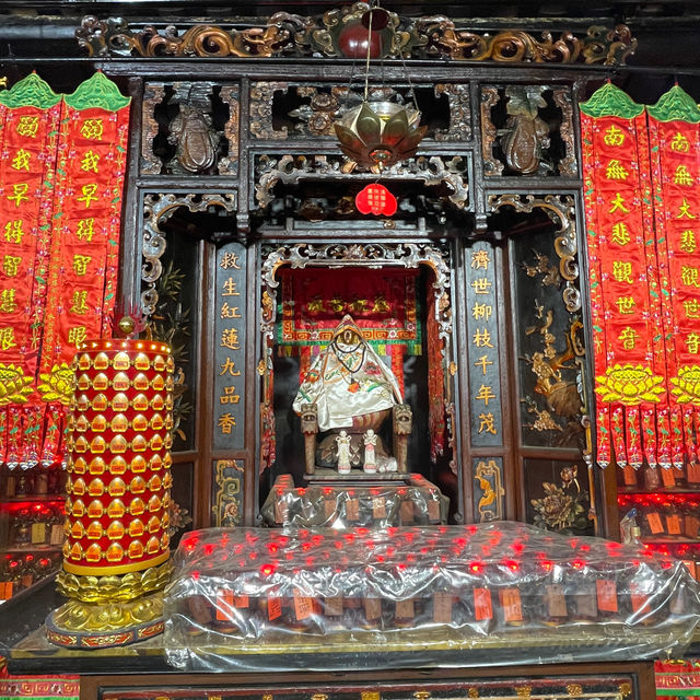 Lin Fa Kung Temple | Trip.com ฮ่องกง
