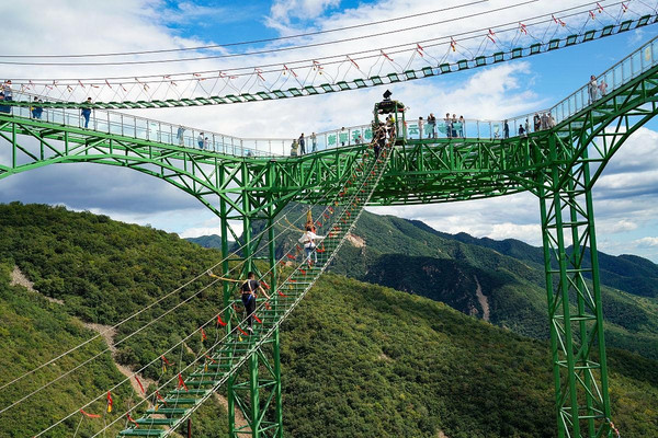 Tiantai Mountain Scenic Area in Taizhou: A paradise between mountains ...