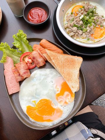 Homey Café in a Quiet Neighbourhood of Hatyai | Trip.com Hat Yai