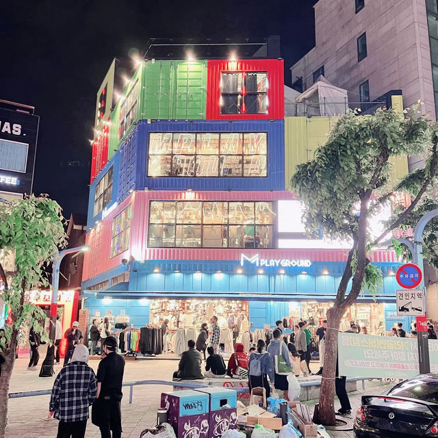 🇰🇷 Hongdae busking street | Trip.com Seoul