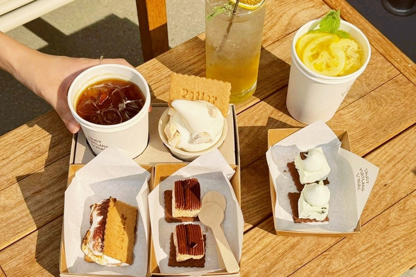 Potler Cafe | Trip.com Seoul