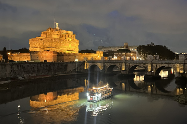A Rome in the evening | Trip.com Rome