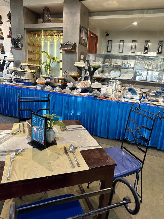 Bayon Modern Restaurant 🍝🌭🥨🥐🍵☕️ | Trip.com Siem Reap