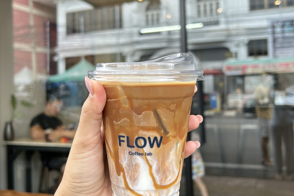 flow cafe' คาเฟ่เล็กๆแต่รสชาติดี ที่มหาชัย | Trip.com สมุทรสาคร
