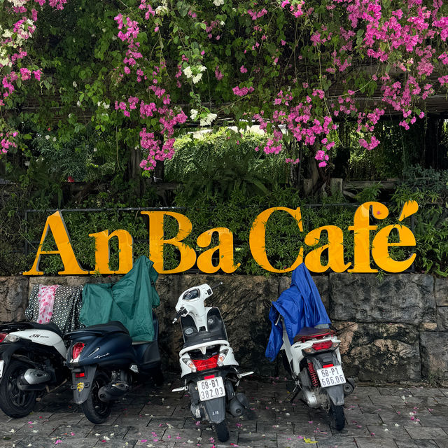 베트남 푸꾸옥 즈엉동 카페 추천 - 안바카페 ANBA CAFE | 트립닷컴 푸꾸옥 섬