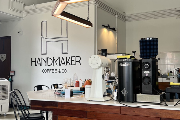 Handmaker คาเฟ่แฮนด์เมด ถ.ราชพฤกษ์-นนทบุรี | Trip.com นนทบุรี