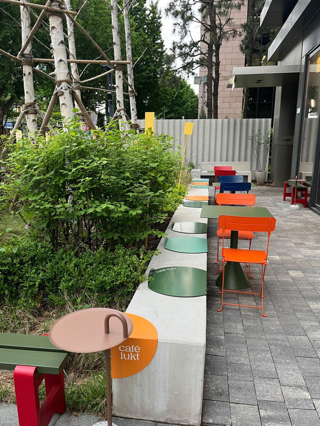 ☕️신용산 브런치 카페 카페룩트 | 트립닷컴 용산구