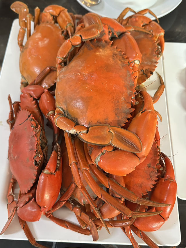 Eating Crabs, Watching Hawks, and Exploring Chanthaburi: A Stay at Plai ...