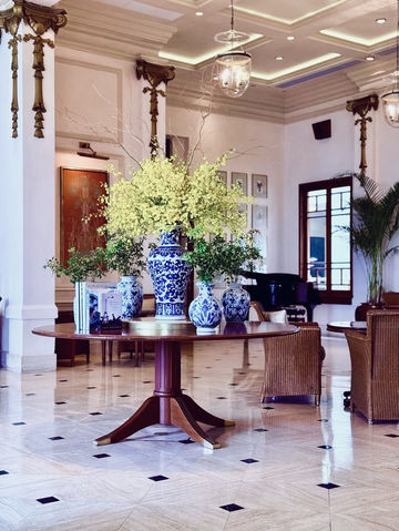 Discover An Iconic Hong Kong Hotel: The Peninsula | Trip.com Hong Kong