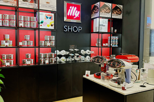 Refined Elegance: A Review of illy Caffè at Pavilion Kuala Lumpur ...