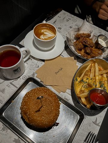 Deus Ex Machina cafe in Seongsu | Trip.com Seoul