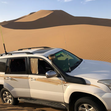Journey into the Badain Jaran Desert: A Sea of Dunes and Hidden Lakes ...