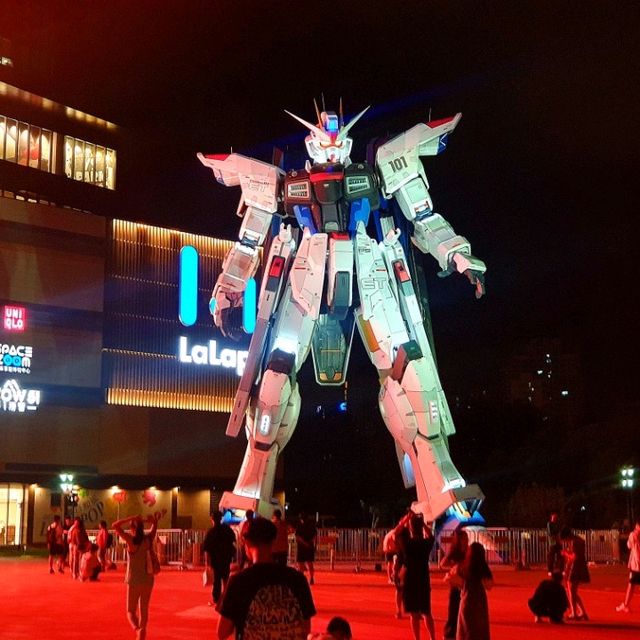 The Gundam Base Shanghai | Trip.com Shanghai