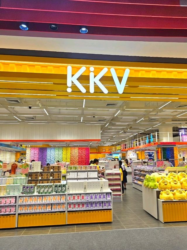 พาส่องร้าน KKV เปิดใหม่ The mall ️ | Trip.com กรุงเทพฯ