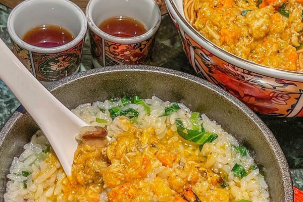 A Bowl of Shanghai’s Finest 🦀🍜— Indulging in ZhuangShiLongXing’s ...