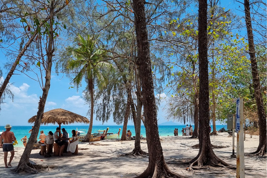 Ko Poda Beach | Trip.com Krabi