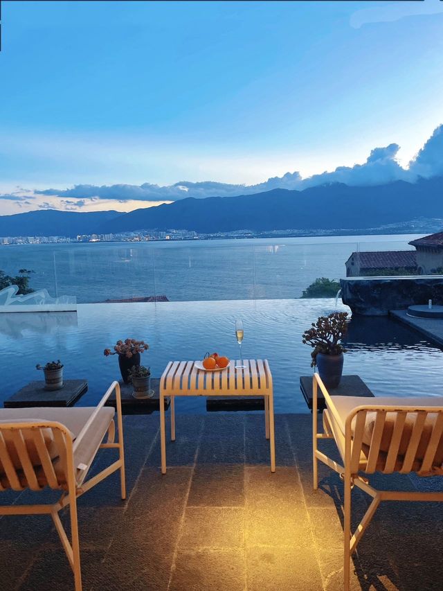 Clouds on the horizon in Dali | The hotel recommended by Huang Zitao ...