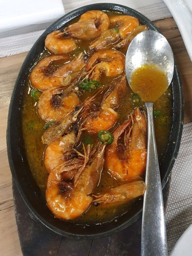 🥘보홀 외식하기에 강추!!! ICM 몰 패밀리레스토랑 《The Prawn Farm 》🥘 | 트립닷컴 보홀 섬