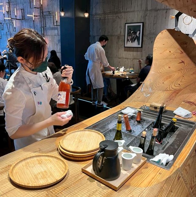 RAW - 2 🌟 Michelin Restaurant in Taipei | Trip.com Taipei