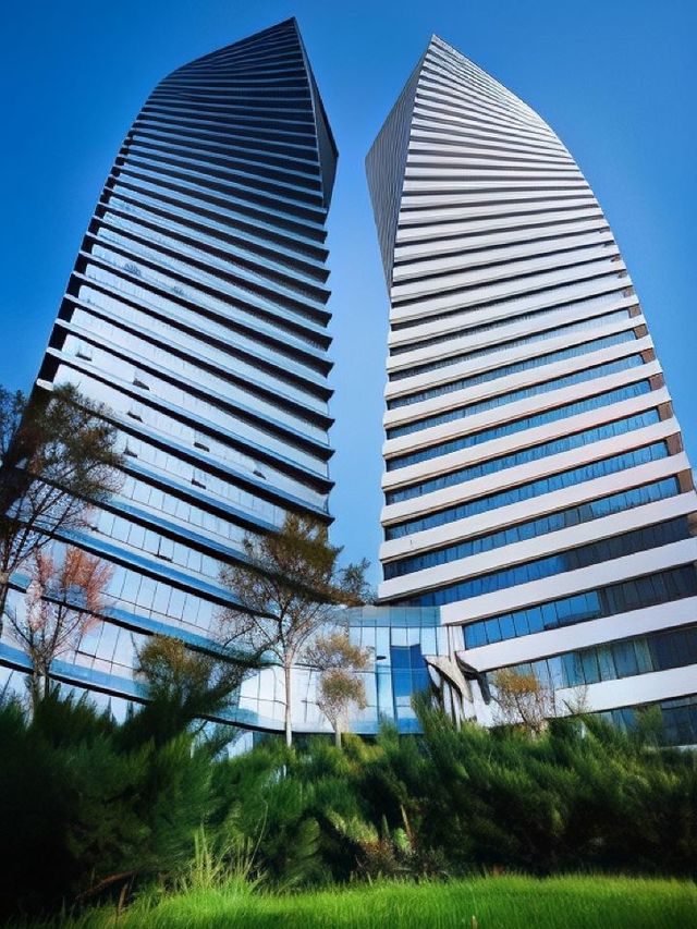 🌟 Tbilisi's Top Stay: Pullman Axis Towers 🏨 | Trip.com Tbilisi