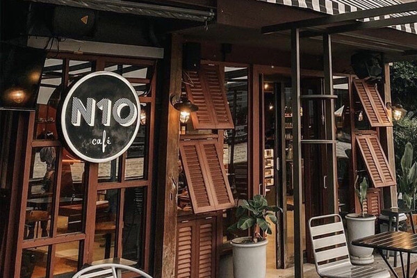 No.10 Cafe | Trip.com กรุงเทพฯ