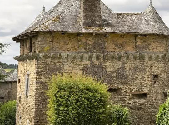 Castle in Carentoir, France | Trip.com Carentoir