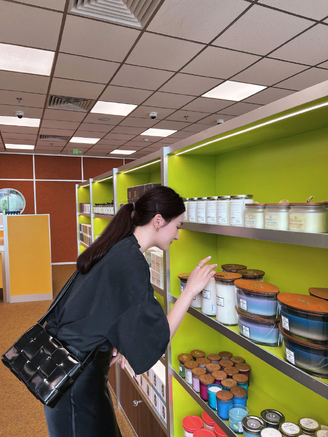 HARMAY Huamei Tianmuli - A paradise for makeup and skincare | Trip.com ...