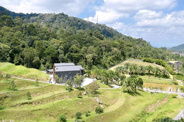 Beautiful Kefi Cafe at Talula Hill Farm Resort | Trip.com Kluang