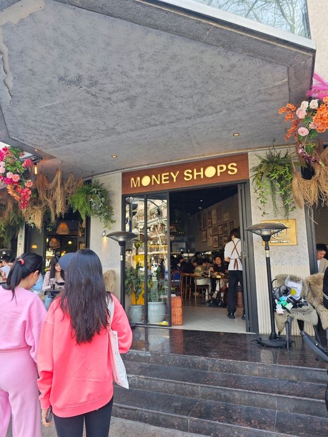 Money Shops @ Shanghai | Trip.com เซี่ยงไฮ้