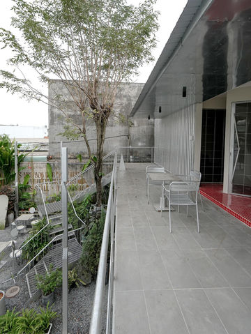 Minimalist Garden Café | Trip.com Ho Chi Minh City