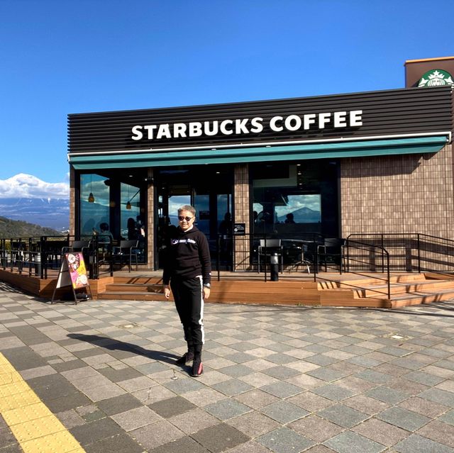 Starbucks สาขา Fujikawa ที่สุดของวิวดีงามมาก | Trip.com ฟุจิ