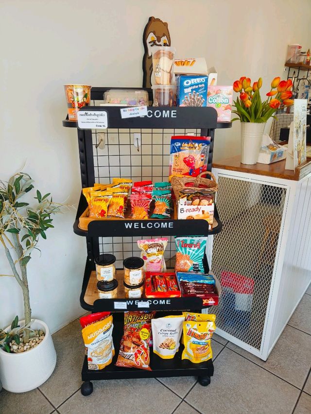 Cozy & Simple Cafe in Dannok Thailand | Trip.com Sadao