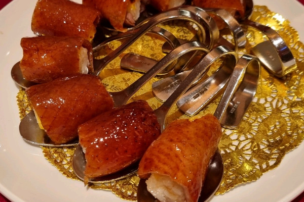 many ways of eating duck at Red Lantern | Trip.com Yilan