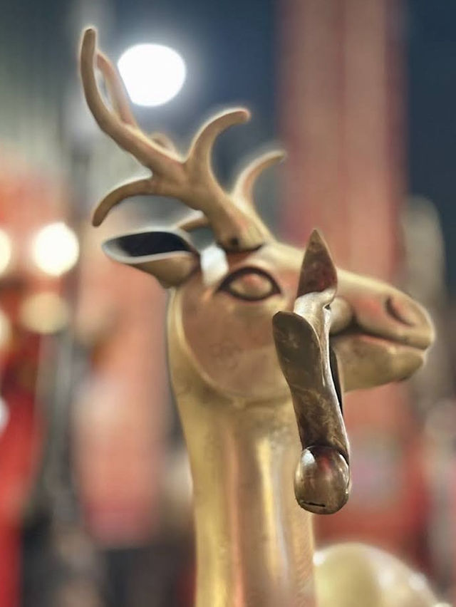 Gardens, Courtyards, and Quiet Corners｜Trip.com 香港