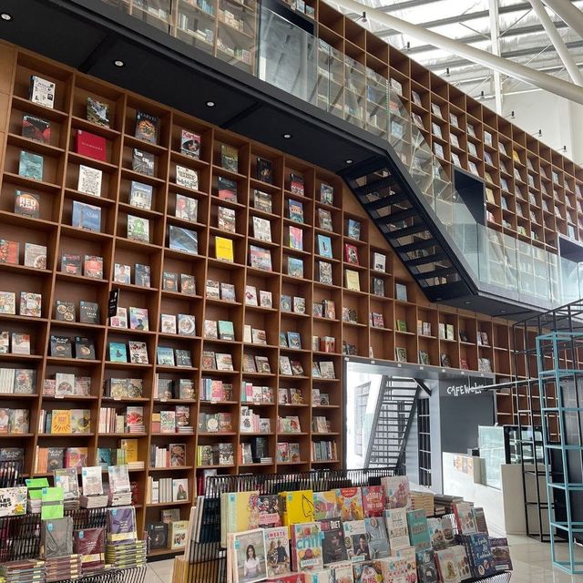 Instagrammable Library in Penang! | Trip.com George Town
